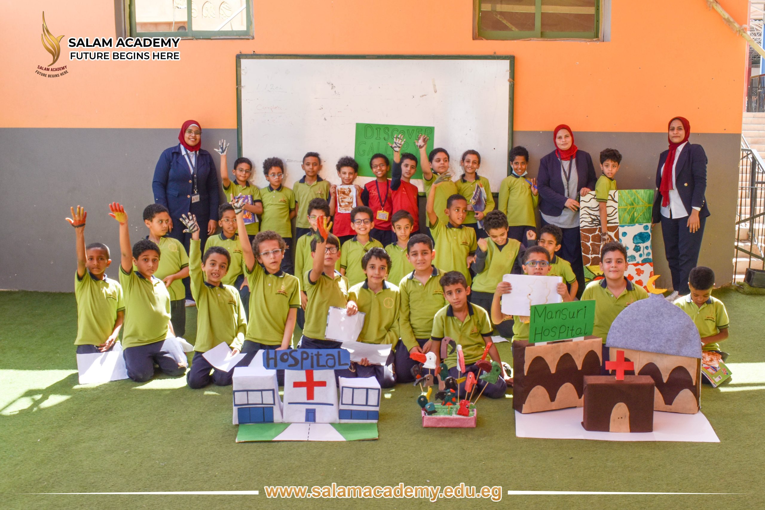 Discover – Gallery Walk – Salam Academy